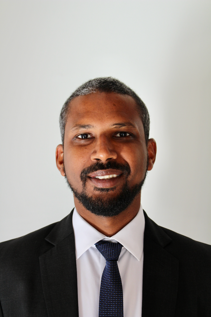 Dr Mohamed Abbas - Service prévention et contrôle de l'infection à ...