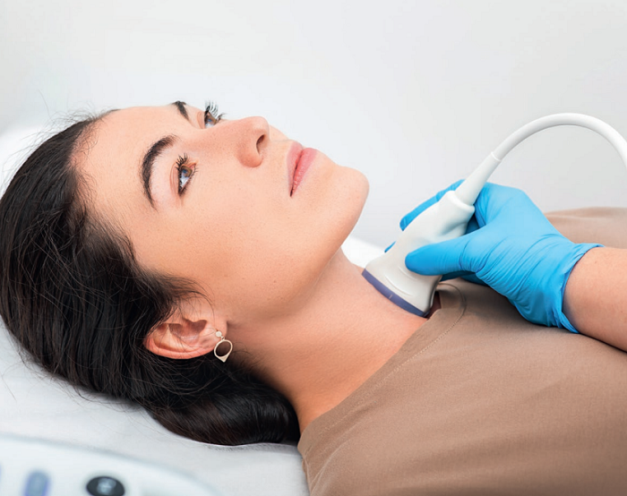Les nodules thyroïdiens - La cytoponction sous échographie - HUG