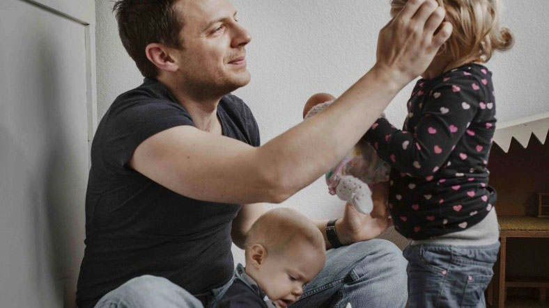 Devenir et être papa - HUG